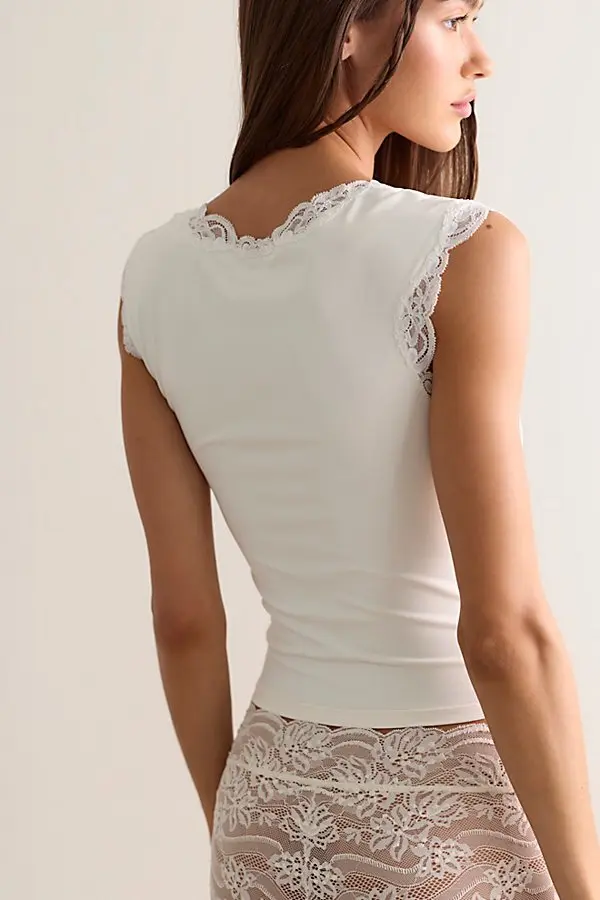 Only Hearts Lace Trim Cropped Tee
