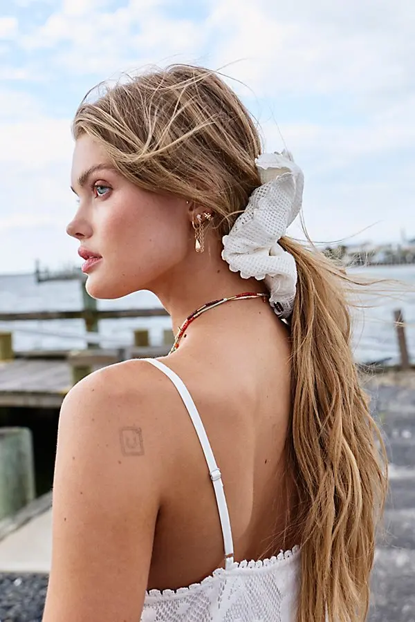 Free People Aurette Scrunchie - Ivory