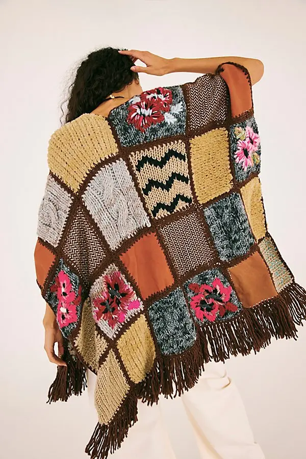 THE FARRA Mixa Poncho Jacket