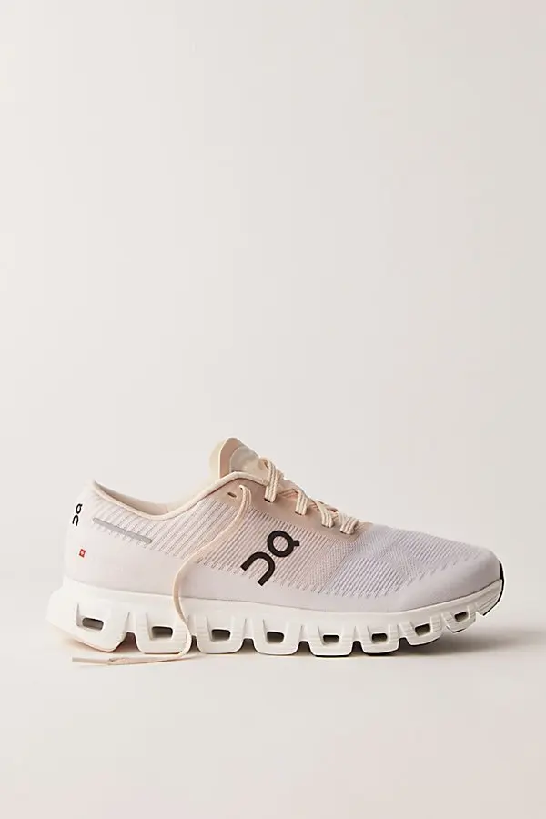 On 6 Push Sneakers