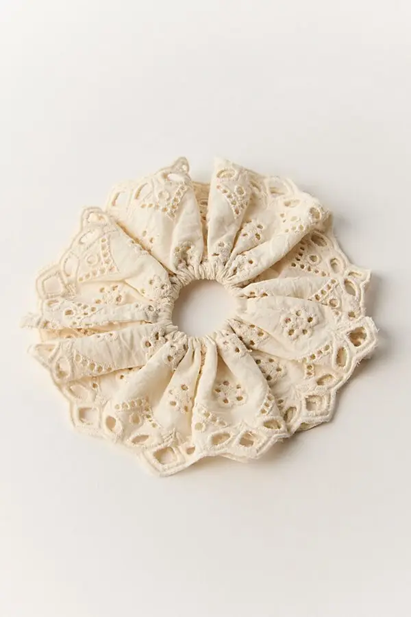 Free People Rosalie Scrunchie - Parchment