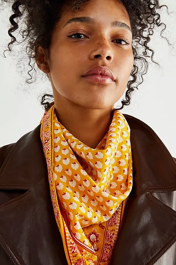 Free People Lotus Paisley Print Bandana At - Caramel Combo