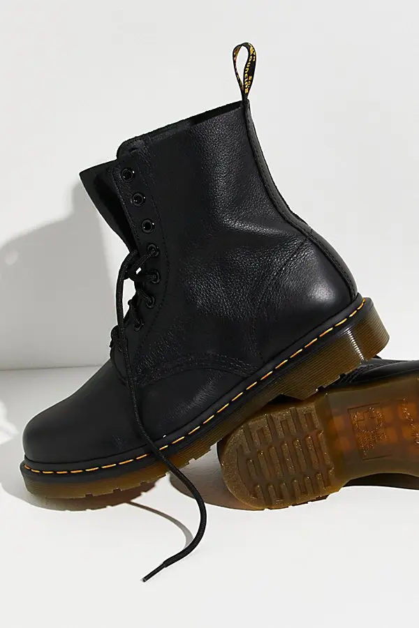 Dr. Martens 1460 Pascal Virginia Lace-up Boots - Black