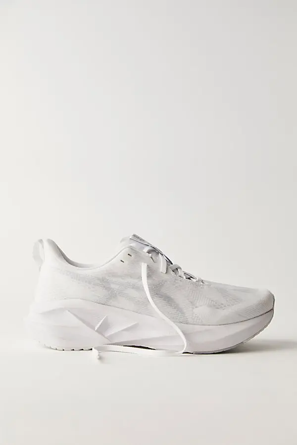 Asics Novablast 5 Sneakers