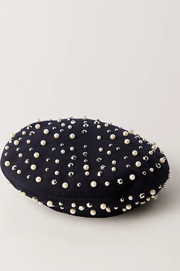Free People So Emma Pearl Beret
