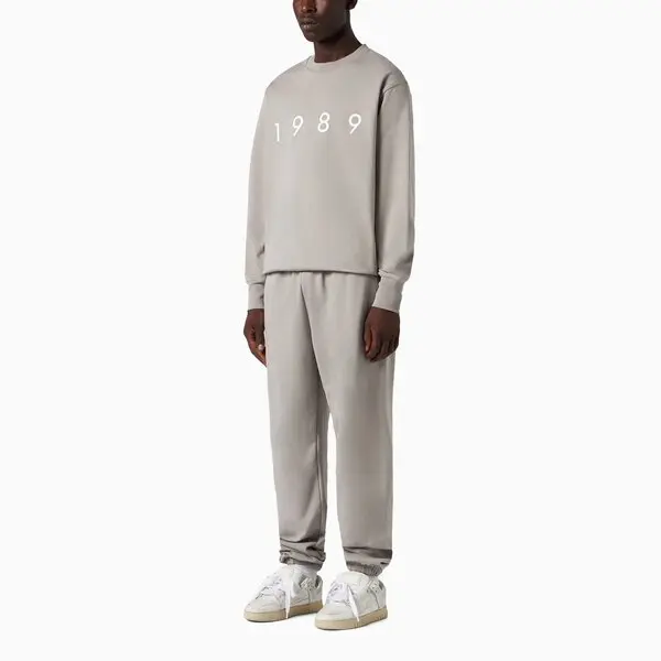 1989 STUDIO Logo Sweats