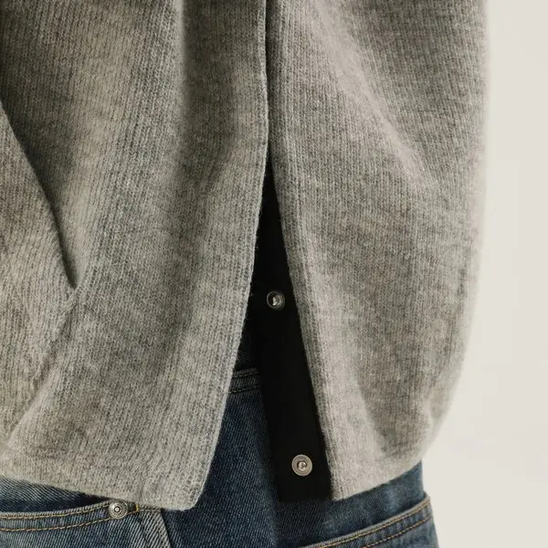 1989 STUDIO Ribbed Knit Hoodie