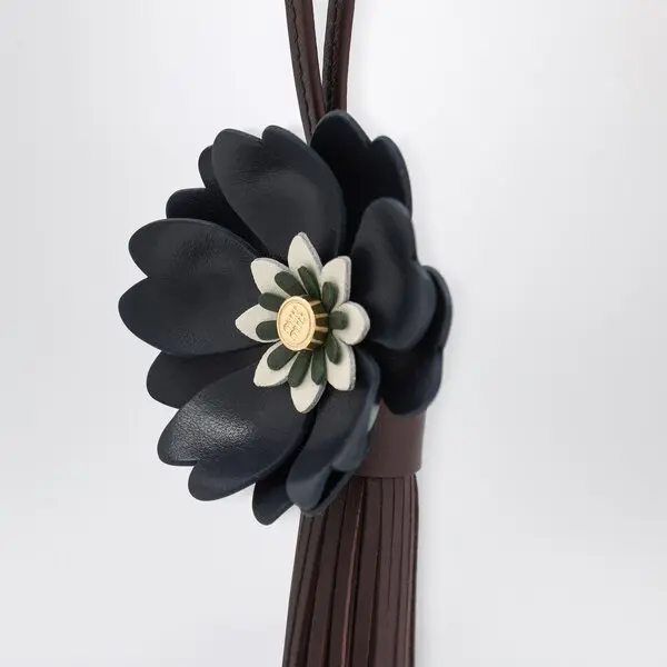 Miu Miu Trick In Nappa With Flower