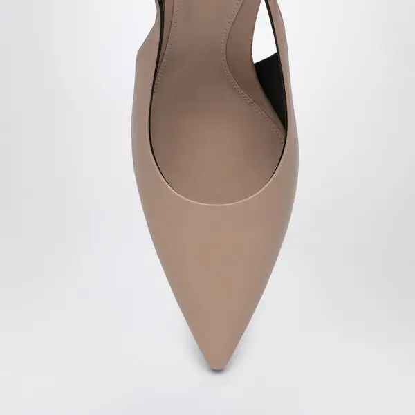 Gucci Slingback Pumps With Logo Chain Detail - Pink