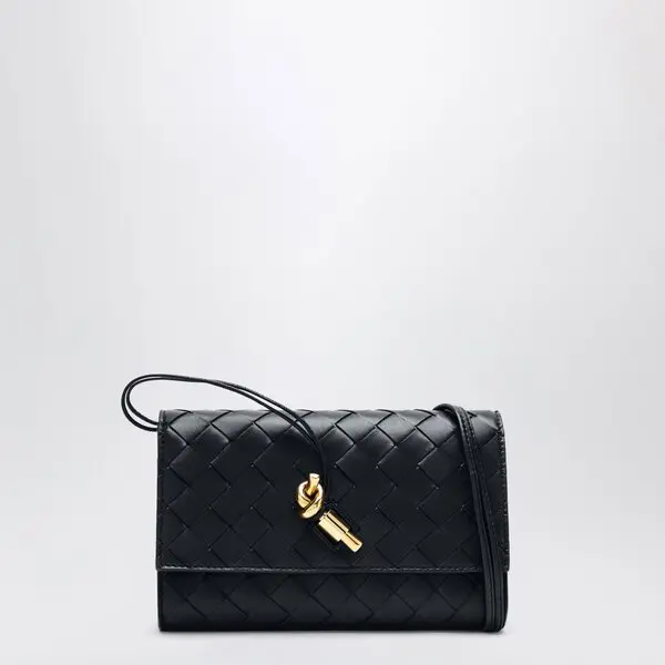Bottega Veneta Andiamo Pouch - Black