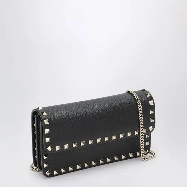 Valentino Garavani Pouch With Rockstud Chain - Black