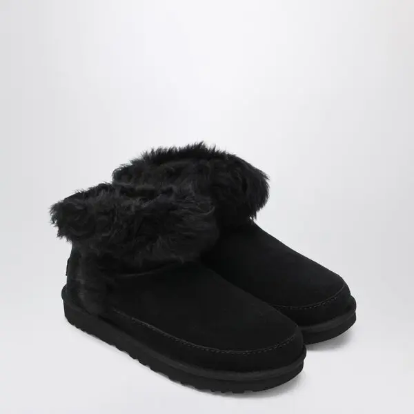 UGG Classic Ultra Mini Chalet Boots