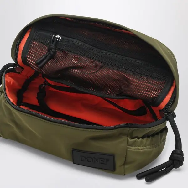 DONE! Nylon Beauty Case