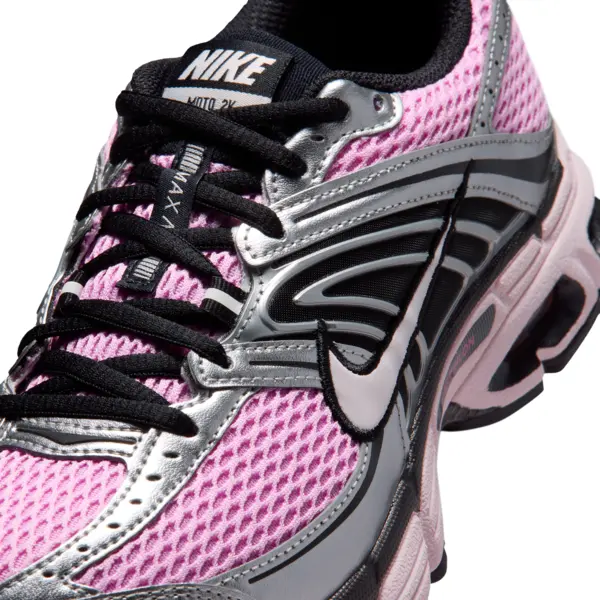 Nike Max Moto 2k Athletic Shoes