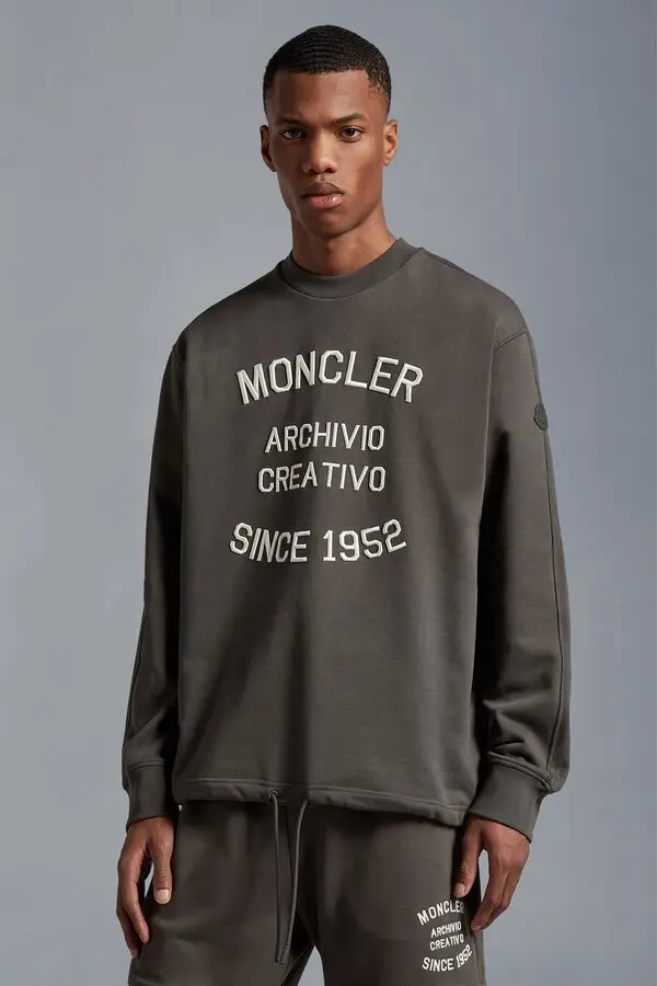 Moncler Embroidered Logo Sweatshirt