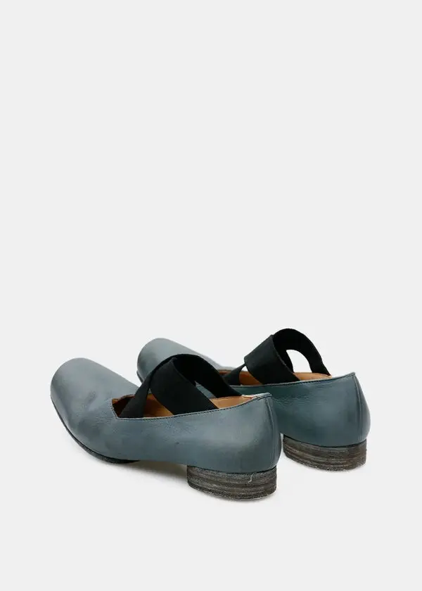 UMA WANG Square Toe Ballerina - Blue