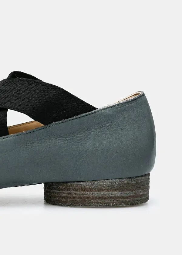 UMA WANG Square Toe Ballerina - Blue