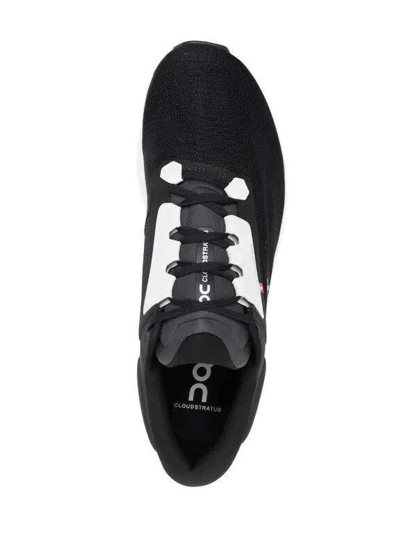 On Cloudstratus 3 Sneakers