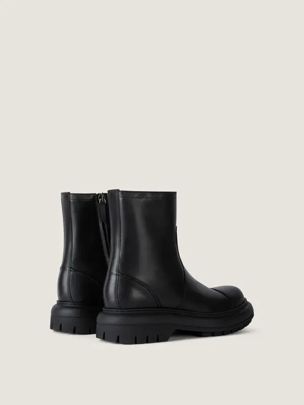 Givenchy Cargo Biker Boots In Leather