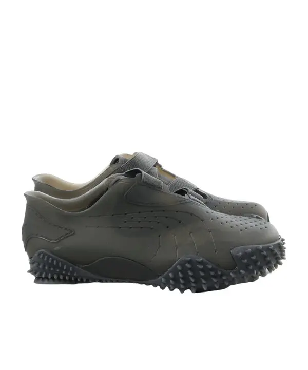 PUMA Round-toe Sneakers
