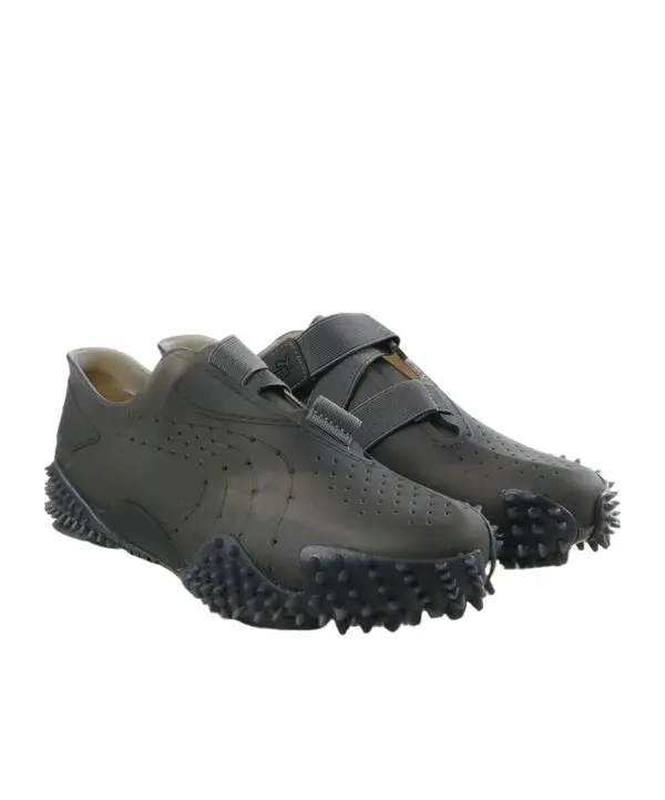 PUMA Round-toe Sneakers