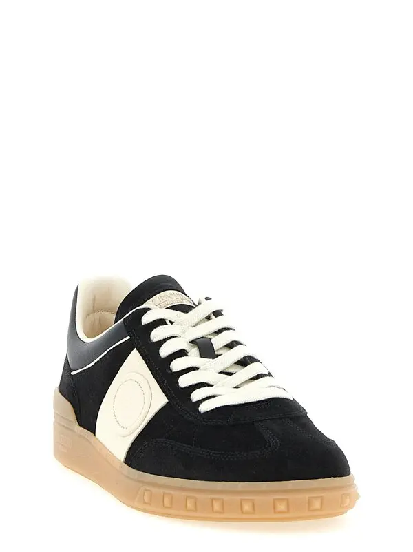 Valentino Garavani Round-toe Sneakers