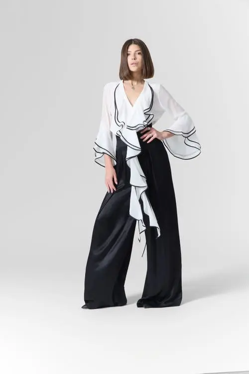 LE FAFO Ruffles Blouse & Pants Set