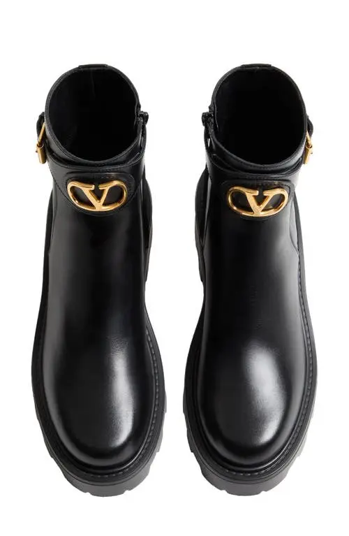 Valentino Garavani Vlogo Signature Ankle Boots