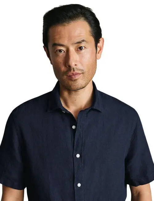 CHARLES TYRWHITT Plain Pure Linen Short Sleeve Shirt - Navy