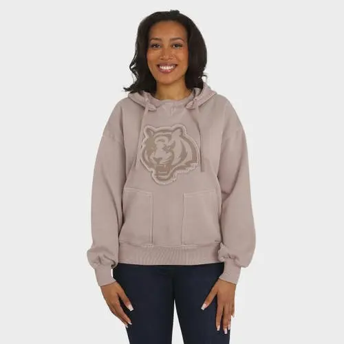 WEAR BY ERIN ANDREWS Cincinnati Bengals Washed Pullover Hoodie