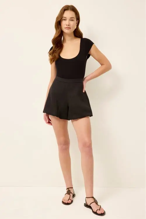 MARIE OLIVER Roxy Short