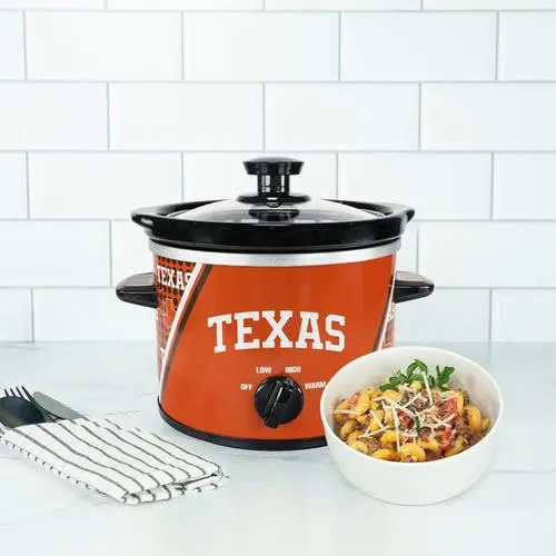 UNCANNY BRANDS Texas Longhorns 2-quart Slow Cooker