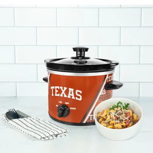 UNCANNY BRANDS Texas Longhorns 2-quart Slow Cooker