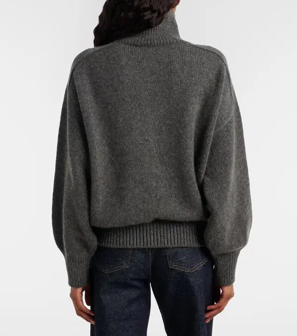 Khaite Willem Cashmere Turtleneck Sweater