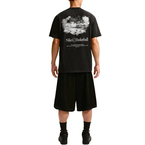 Nike T-shirt