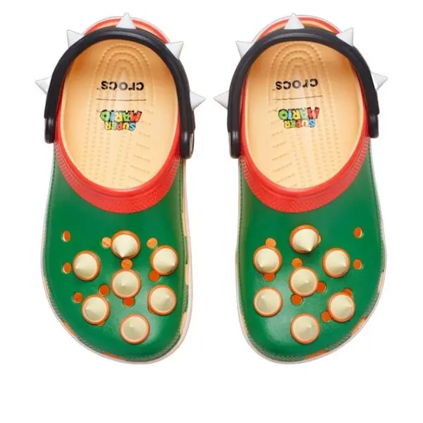 CROCS X Nintendo Classic Clog