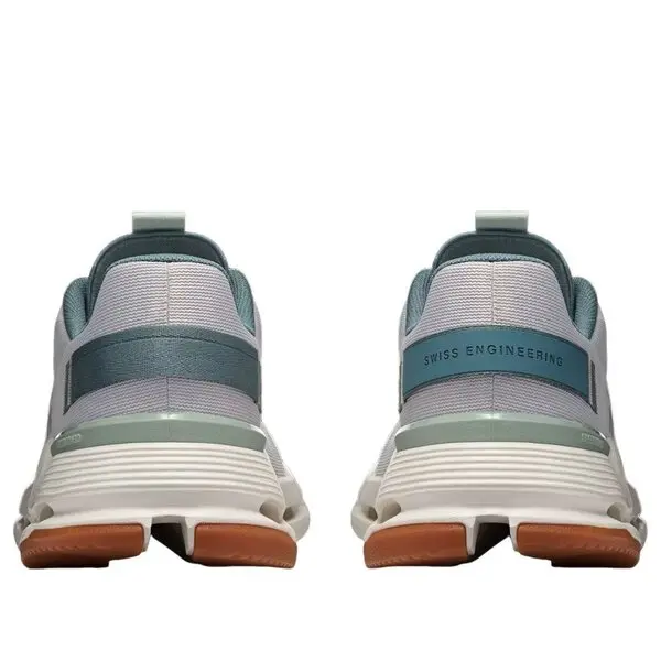On Cloudnova Form 2 Sneakers - Wolf/tide
