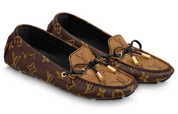 LOUIS VUITTON Gloria Flat Loafers