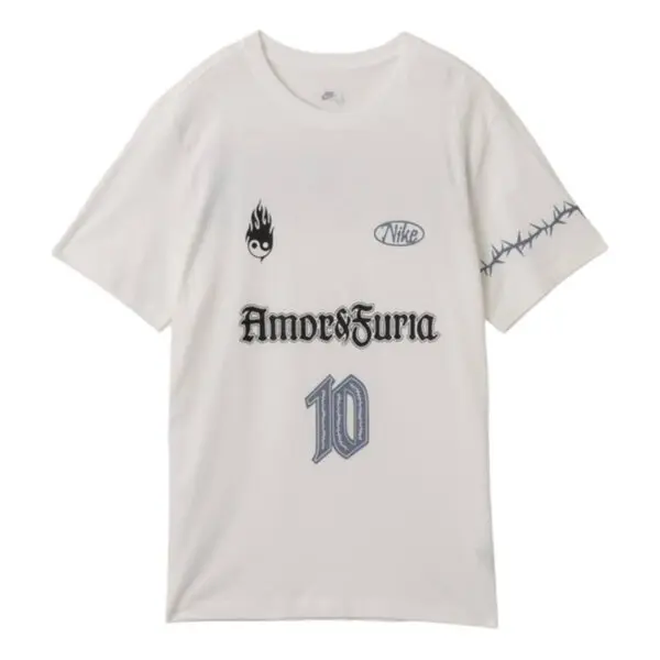 Nike T-shirt