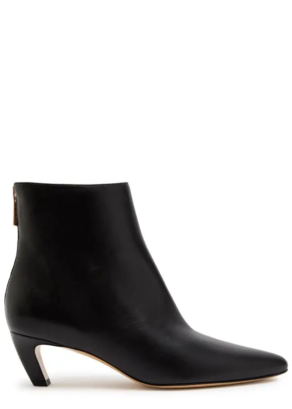 Gabriela Hearst Clayton 50 Leather Ankle Boots - Black