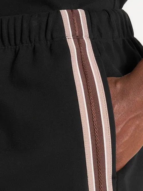 Manière De Voir Taylor Taped Cotton Shorts - Black