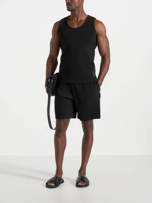 Manière De Voir Drew Pleated Shorts - Black