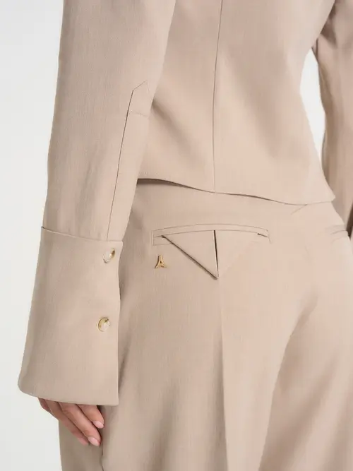 Manière De Voir Maniere De Voir Tailored Fitted Shirt With Pointed Hem