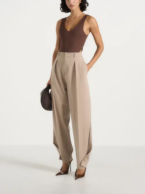 Manière De Voir Maniere De Voir Sophie Twist Leg Tailored Pants - Beige