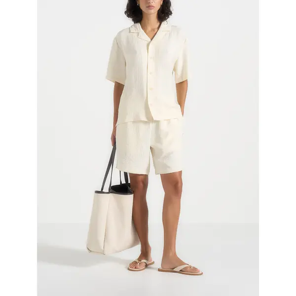 Manière De Voir Maniere De Voir Textured Drawstring Shorts - Cream