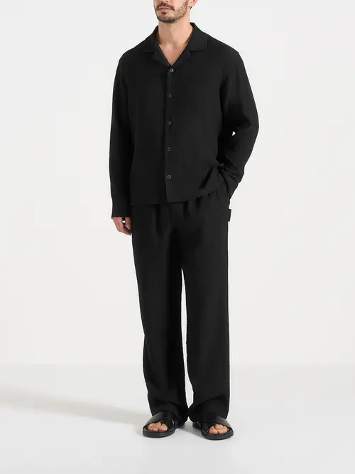 Manière De Voir Maniere De Voir Addison Textured Relaxed Fit Trousers - Black