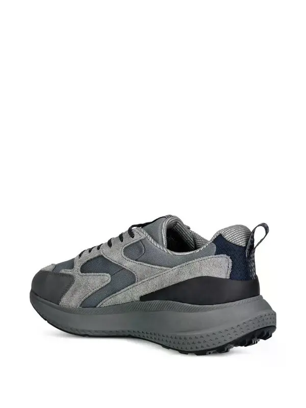 Lacoste L003 Evo Panelled Mesh-trim Sneakers - Grey