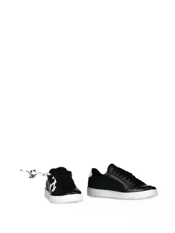 Off-White Arrows Logo-patch Sneakers