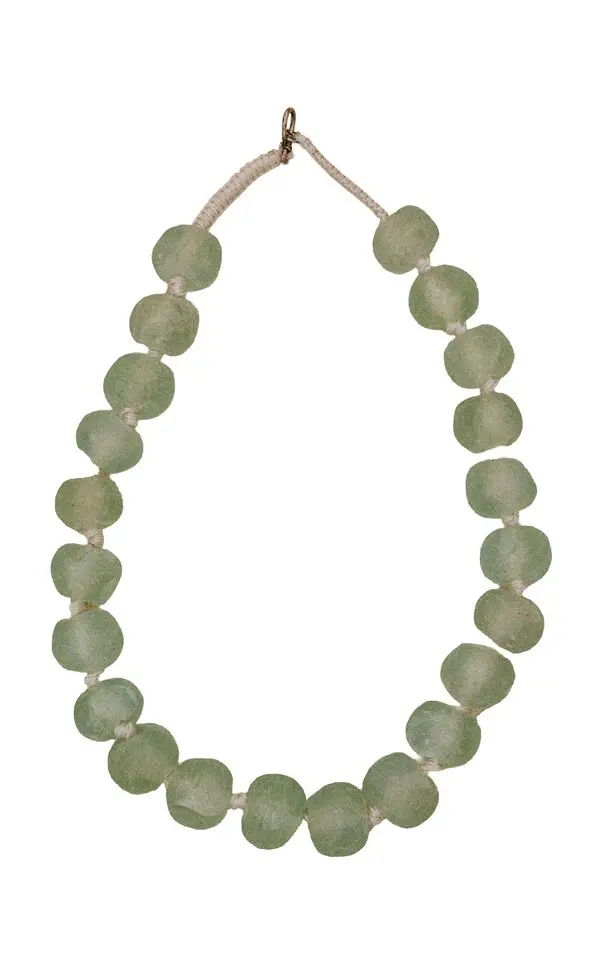 MERCI C'EST VINTAGE 1970s Seafoam Glass Bead Necklace
