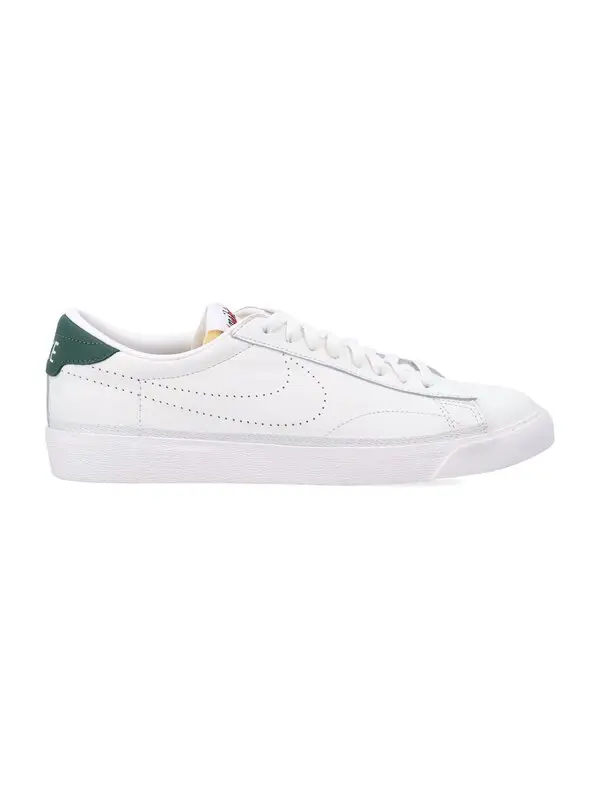 Nike Classic Sneakers